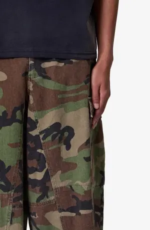 Mnml Extra Long Cotton Cargo Shorts