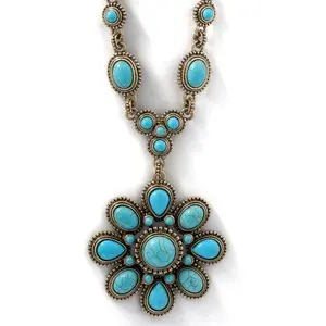 Jessica Simpson Turquoise Stone Flower Pendant Necklace - Gold, Turquoise