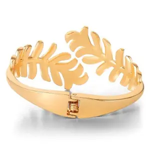 Jessica Simpson Leaf Shaped Bracelet