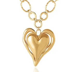 Bcbgmaxazria Linked Chain Heart Pendant Necklace - Gold