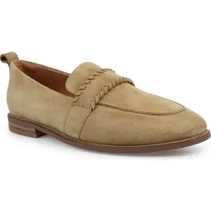 NATIONAL COMFORT Almond-toe Loafer