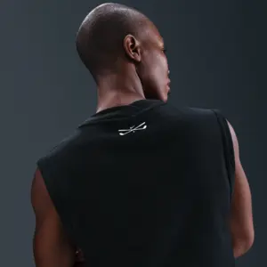 Nike V-neck Golf Vest - Black