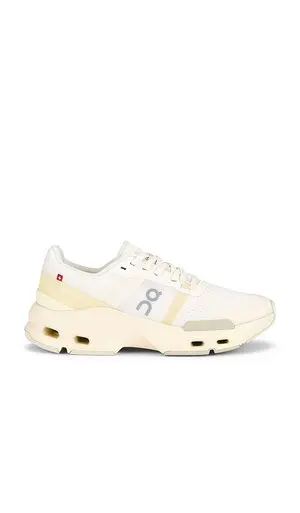 On Cloudpulse Sneakers - Ivory