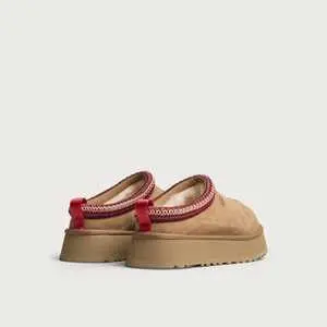 UGG Tazz Ii Slip-on Platform Shoe - Chestnut