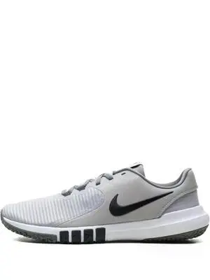 Nike Flex Control 4 Sneakers
