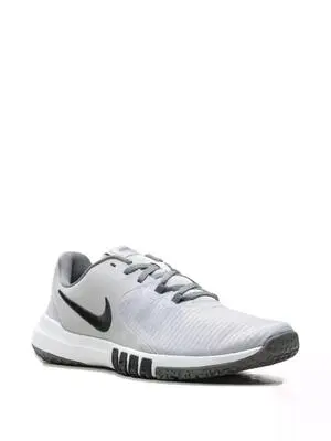 Nike Flex Control 4 Sneakers