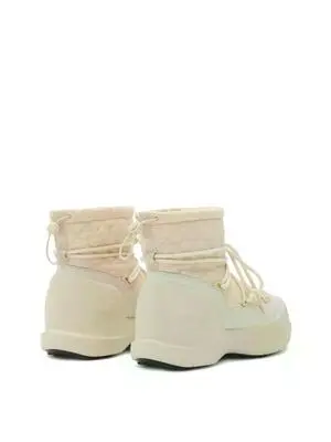 Moon Boot Mezzaluna Quilted Boots - Neutrals