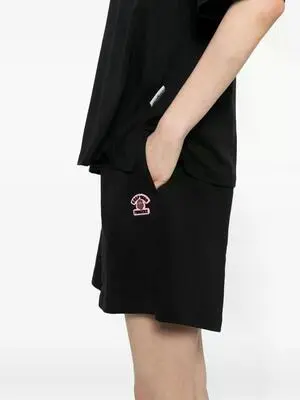 FINGERCROXX Logo-patch Shorts