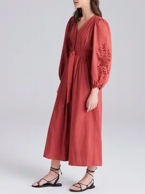 CAPE COVE Carla Embroidered Dress