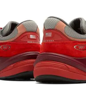 NEW BALANCE 990v6 Sneakers