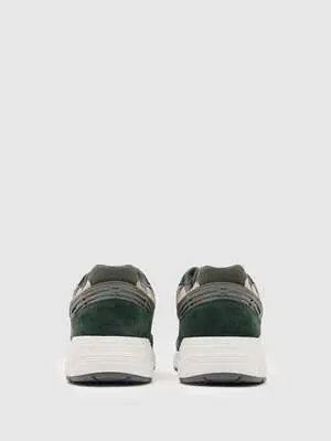 REISS Panelled Running Trainers - Forest Green/stone