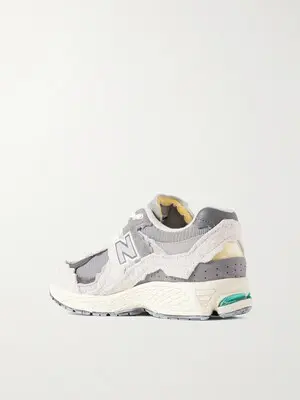 NEW BALANCE 2002r Sneakers