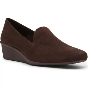 Anne Klein Wendell Wedge Pump - Chocolate