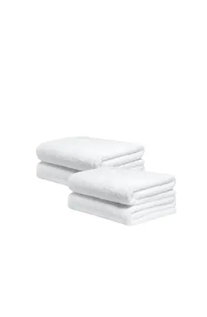 ITALIC Serene Ultraplush Collection Bath Essentials- Bath Towel 4 Pack White