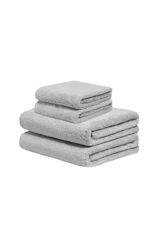 ITALIC Serene Ultraplush Collection Bath Essentials- 2 Bath Towels And 2 Hand Towels - Light Gray