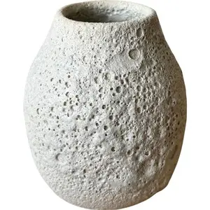 GINA DESANTIS CERAMICS Small Bottle Crater Vase - White