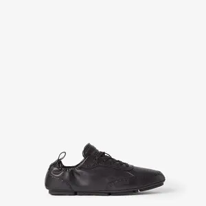 Fendi Fit Trainers - Black