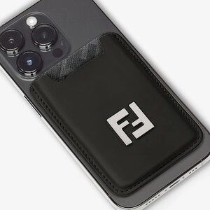 Fendi Ff Squared Magsafe Card Holder - Black