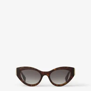 Fendi First Cat-eye Sunglasses - Brown