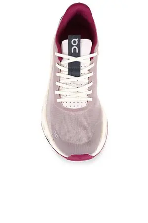 On Cloudnova Form 2 Sneaker - Fade & Orchid