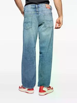 DIESEL® 2001 D-macro Jeans