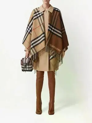 Burberry Contrast Check Fringed Cape