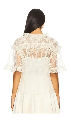 AKNVAS Kyra Lace Top With Detachable Cami
