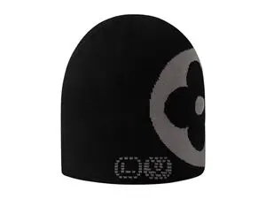 LOUIS VUITTON Fit Monogram Beanie - Black