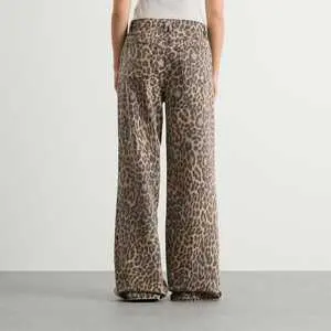 Good American Good Standard Ease Leopard Jeans