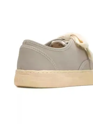 GENERAL SCALE. Kiefer Sneakers - Grey