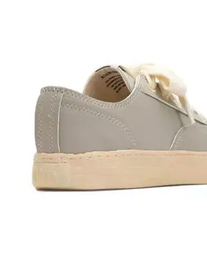 GENERAL SCALE. Roy Low-top Sneakers