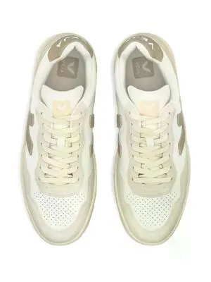 VEJA V-90 Leather Sneakers - White