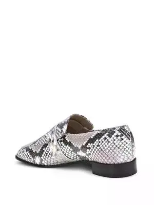 FERRAGAMO Hug Buckle Loafers