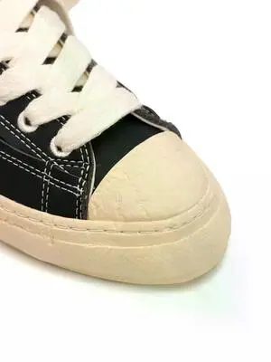 GENERAL SCALE. Roy Low-top Sneakers