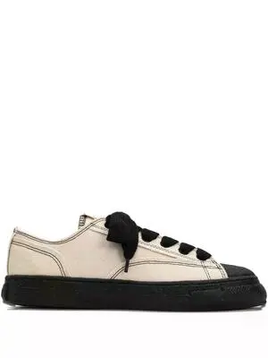 General Scale. Contrast Stitching Sneakers For Men