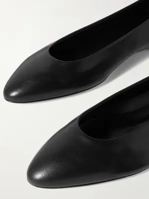 AeydĒ Ellie Leather Ballet Flats - Black
