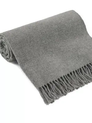 A.p.c. Embroidered-logo Fringed Scarf - Grey