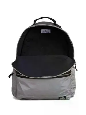 Stone Island Metallic Zip-fastening Backpack - Grey