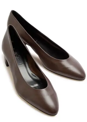 AeydĒ Helia 35 Leather Pumps - Brown