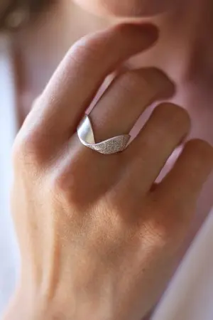 TUTTI Praise Ring - Silver