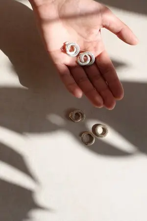 TUTTI Charm Hoop Earrings - Silver