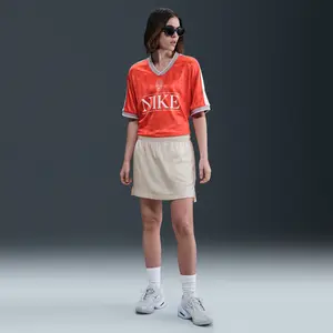 Logo Skirts