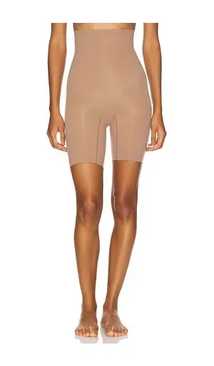 Spanx Spanxsculpt Seamless Power High Waisted Short In Taupe - Cafe Au Lait