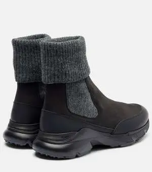 TOD'S Leather Chelsea Boots