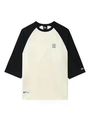 New Era Raglan-sleeve Logo-print T-shirt - Neutrals