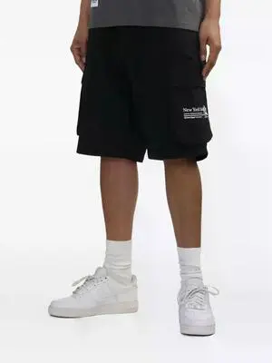 New Era Cargo-pocket Shorts