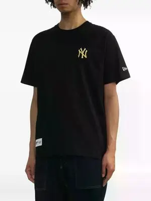 New Era Embroidered Logo T-shirt
