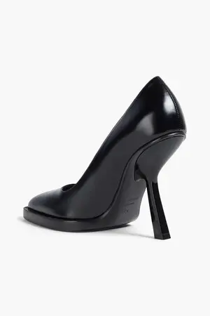 FERRAGAMO Anser Leather Pumps - Black