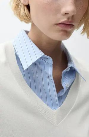 Mango V-neck Fine Knit Sweater