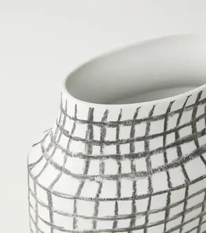 CASSINA Post Scriptum Round Vase Formafantasma